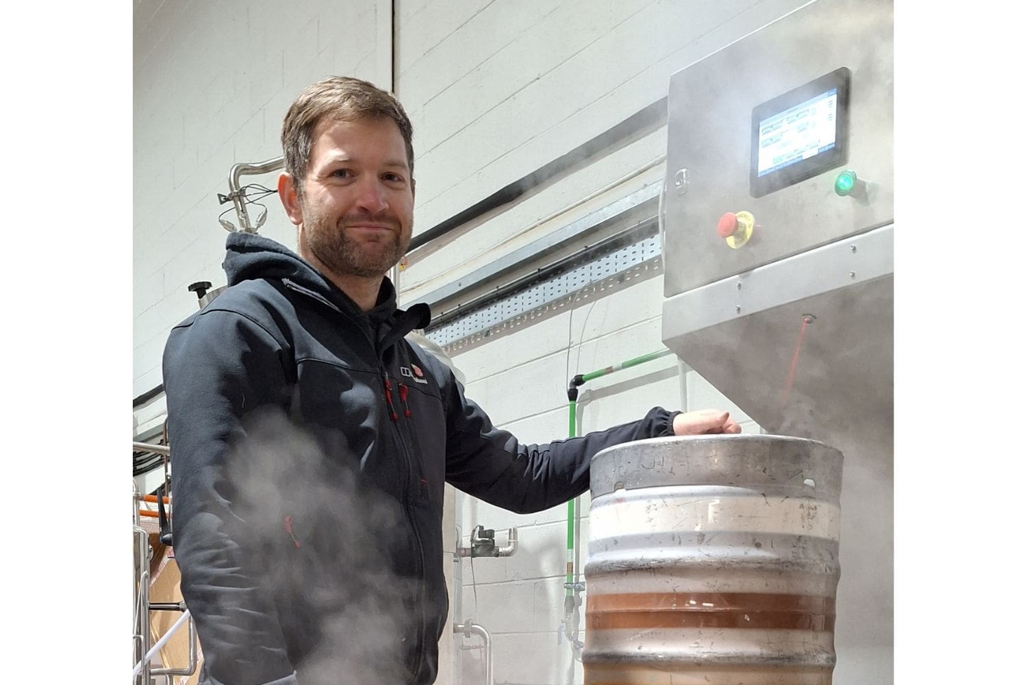 The Difference Between Cask and Keg Beer | Blog